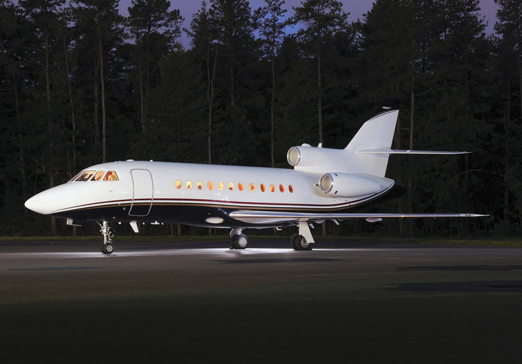 Falcon 900/900B Overview (1987-1999) | Jetcraft