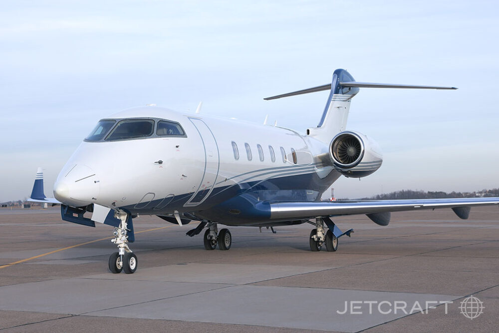 2010 Bombardier Challenger 300 S/N 20282 | Jetcraft
