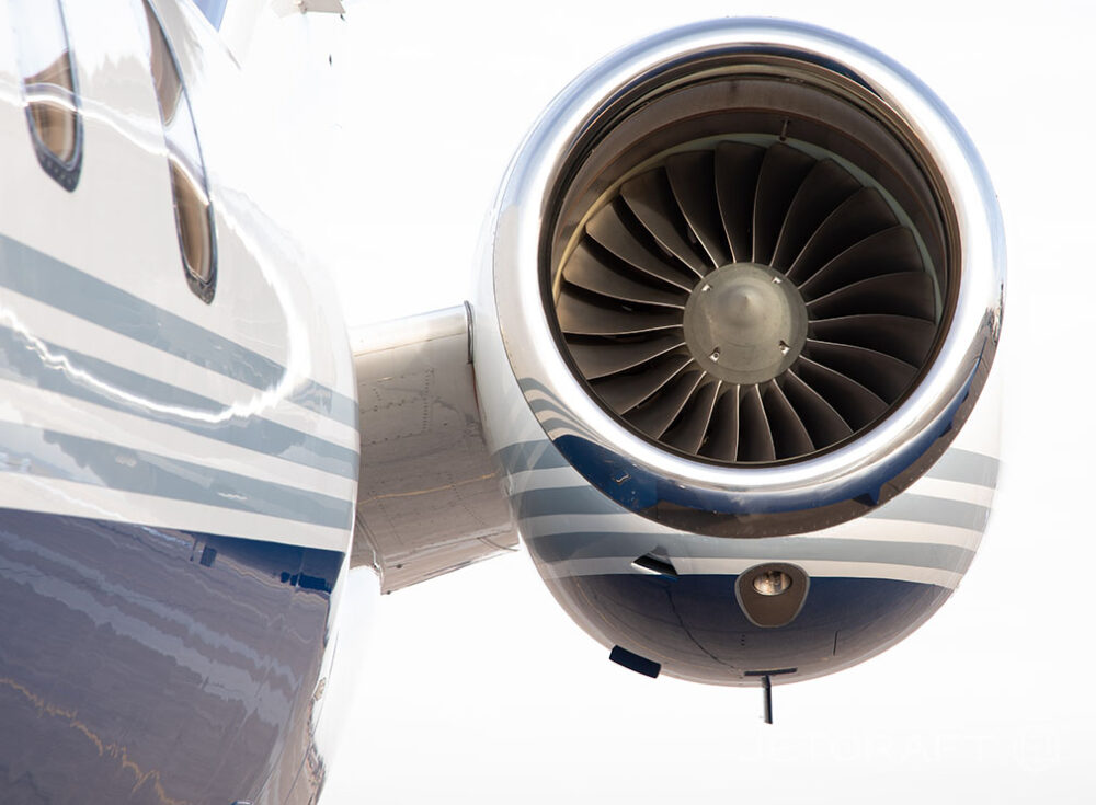 2010 Bombardier Challenger 300 S/N 20282 | Jetcraft